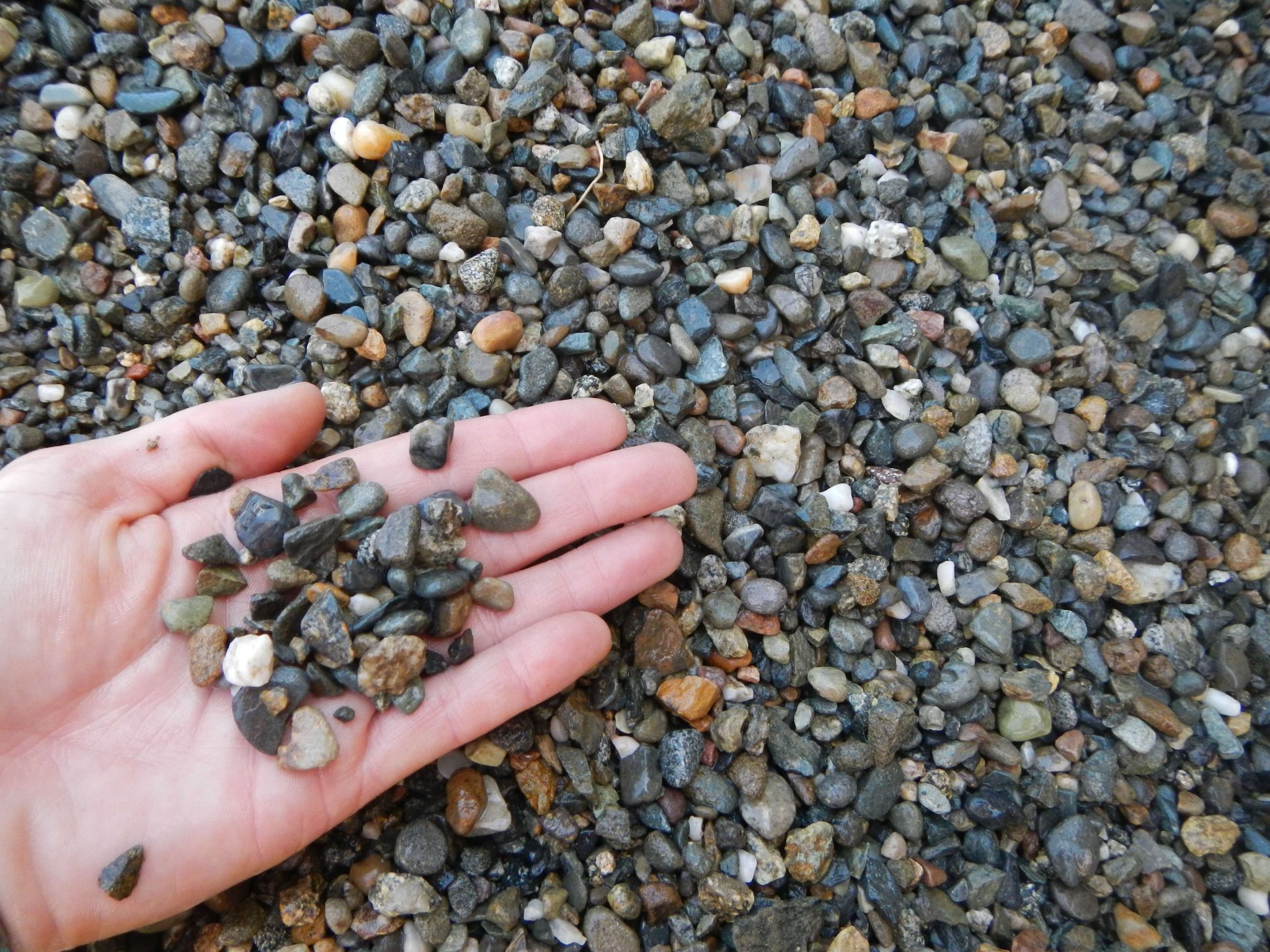 3/8 Pea Gravel - Landscaping Supplies