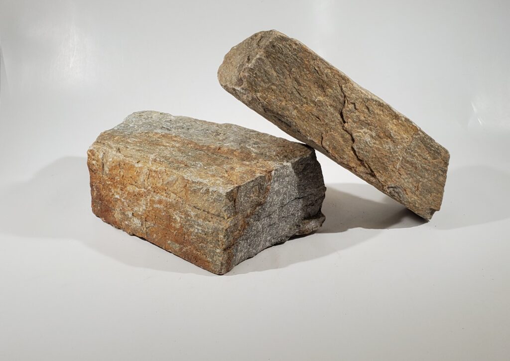 Storm Mountain Ledgestone - Landscaping Supplies